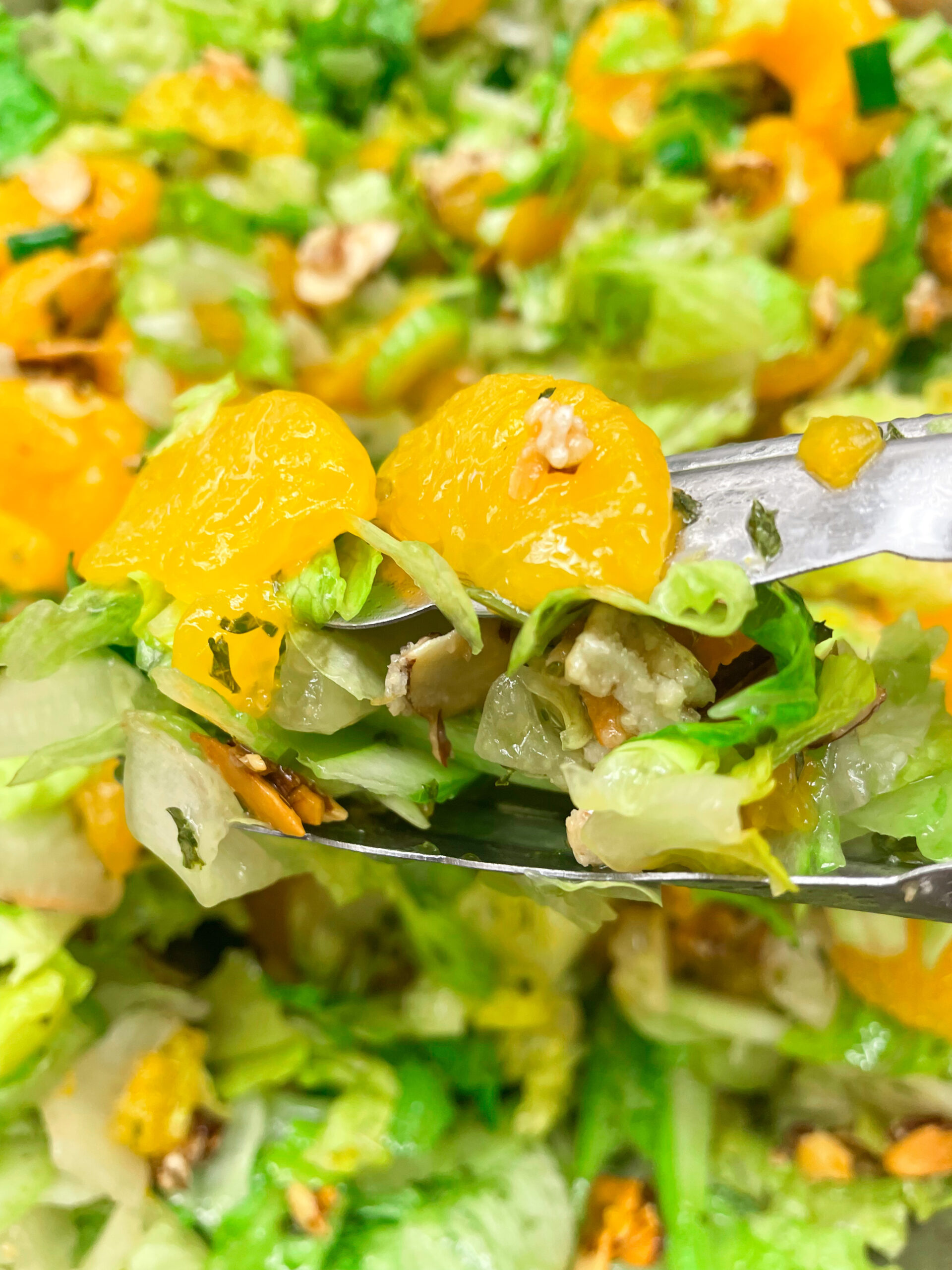 Mandarin Orange Salad with Romaine and Iceberg Lettuce - Totally Tailgates